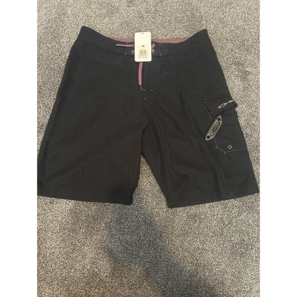 Oakley | Shorts | Oakley Mens Vintage Shorts With Surf Wax Comb New ...